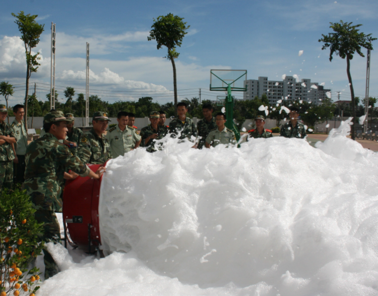消防泡沫多久能消失-百度经验
