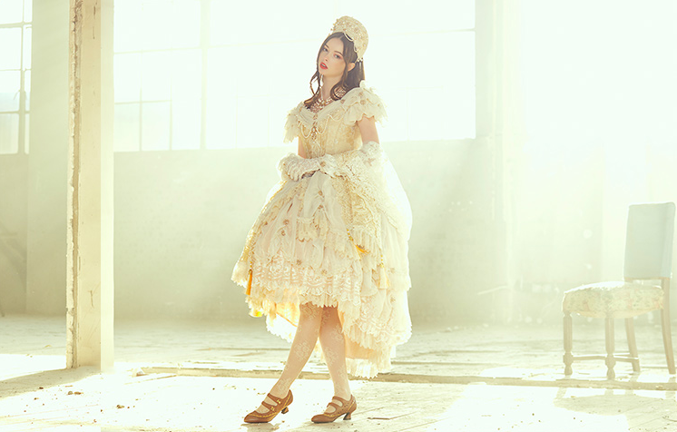 洛丽塔价格一般在什么位置-百度经验