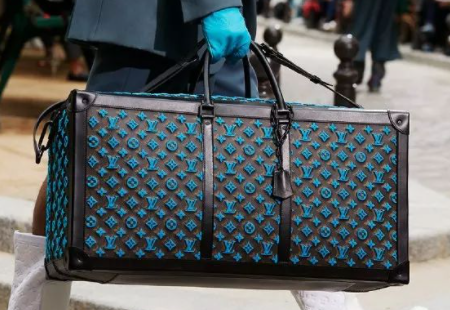 lv英文全称是什么-百度经验